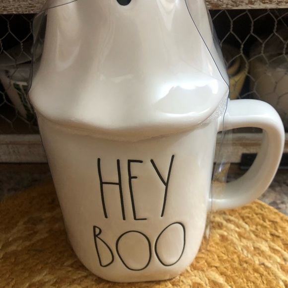 Kitchen | Brand New Rae Dunn Hey Boo Mug With Topper | Poshmark